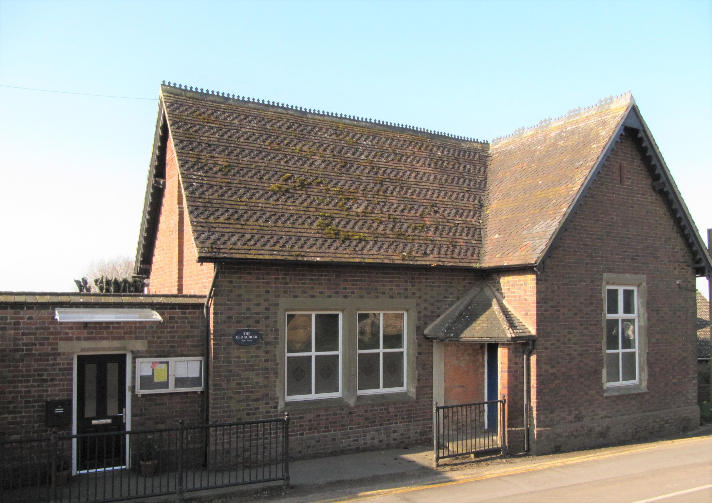 Home [crickoldschool.co.uk]